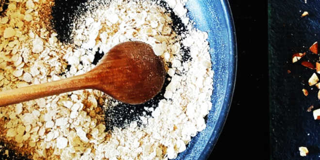 Oat Flour: Properties, types and how to use it - HSN Blog