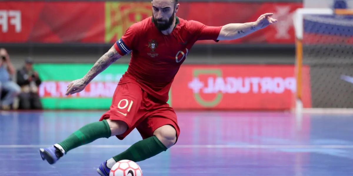 Futsal and Stress: How it affects the player and how to reduce it【HSN Blog】