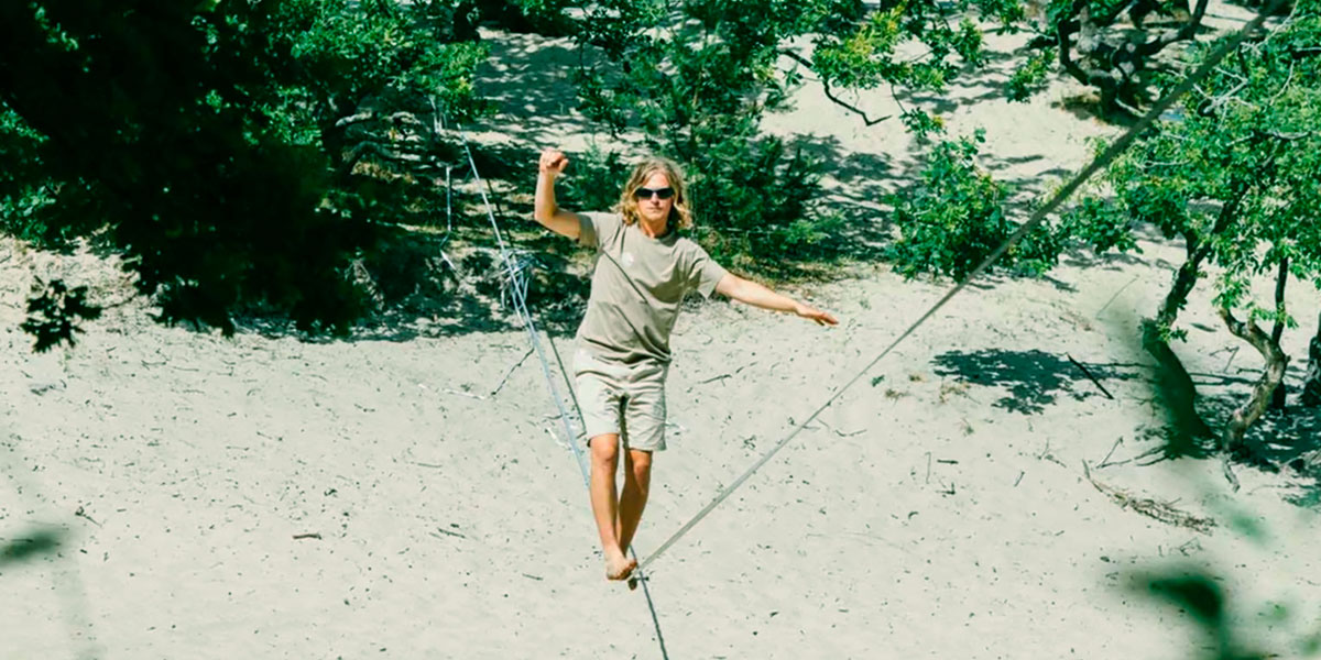 Slacklining: Train Your Mind and Balance on the Slackline