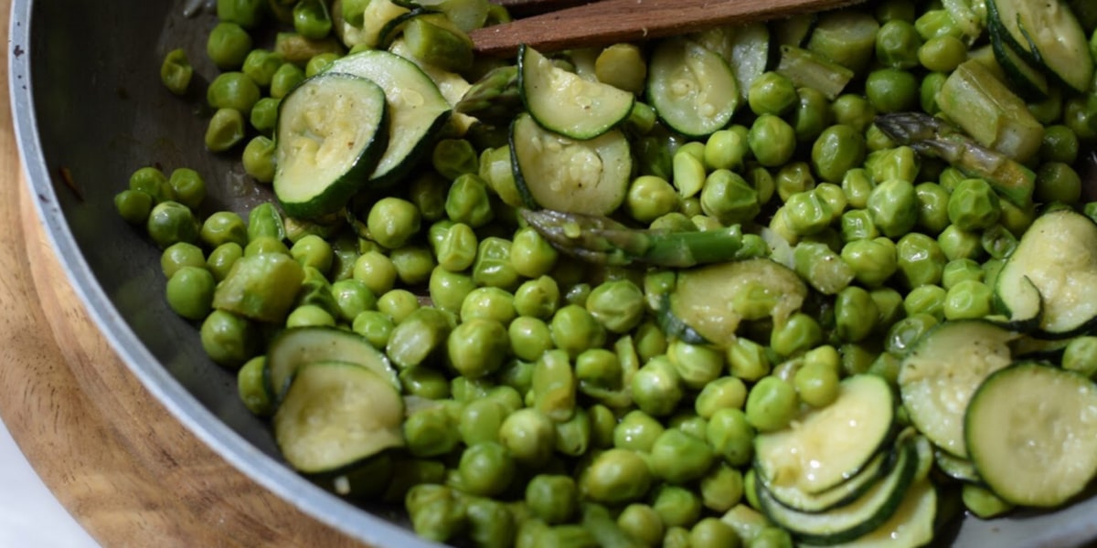 Atkins Diet: Benefits and Potential Risks - HSN