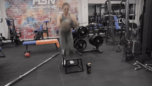 Train your whole body with these 16 outdoor exercises